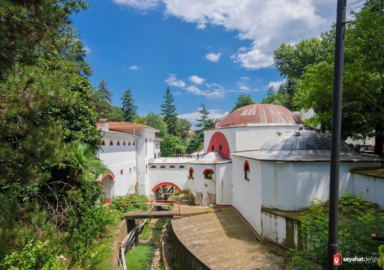 Termal Su Nedir? Faydaları, Kullanımı ve Öneriler