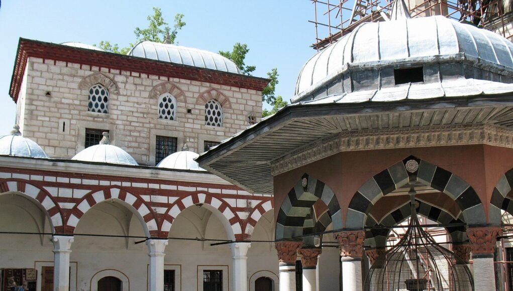 Tombul Camii - Shumen (Şumnu) Bulgaristan | Seyahat Dergisi